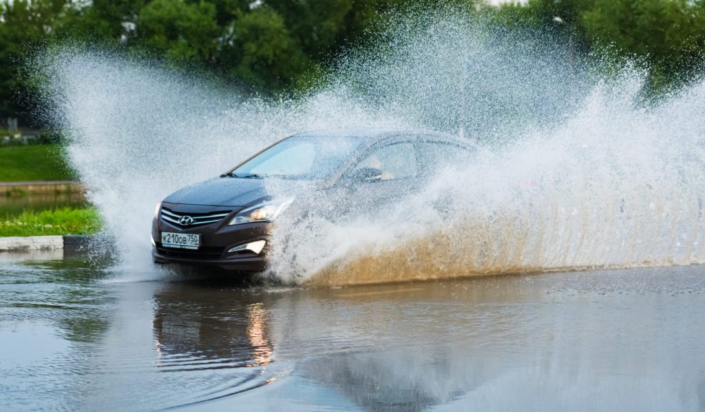 How to Safely Drive in the Rain: 6 Tips for Drivers - Drake, Hileman ...